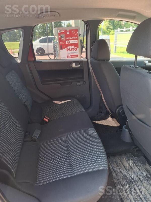 Sarkans Mitsubishi Colt 2008 Jelgava, ar dzinēja tilpumu 1.30 L un nobraukumu 208 tūkst. km par 650 €, foto 9 vietnē AUTOMOTO.COM.LV