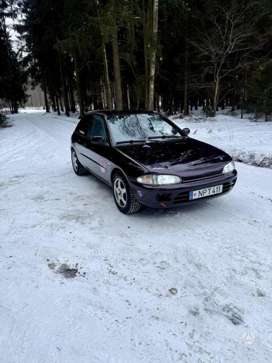 Violets Mitsubishi Colt 1994 Tauragė, ar dzinēja tilpumu 1.60 L un nobraukumu 10 tūkst. km par 3700 €, foto 3 vietnē AUTOMOTO.COM.LV