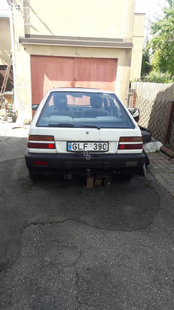 White Mitsubishi Colt 1987 in Klaipeda, with an engine capacity of 1.80 L and mileage of 300 thousand km for 500 €, photo 2 on AUTOMOTO.COM.LV