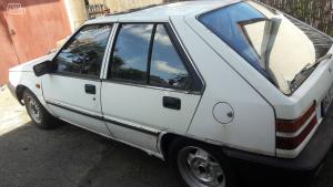 White Mitsubishi Colt 1987 in Klaipeda, with an engine capacity of 1.80 L and mileage of 300 thousand km for 500 €, photo 4 on AUTOMOTO.COM.LV