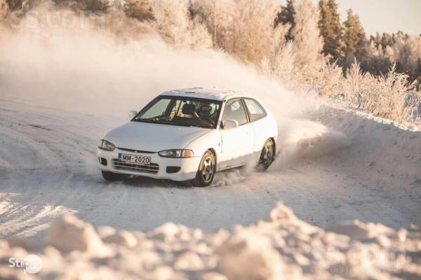 White Mitsubishi Colt 1996 in Cesis, with an engine capacity of 1.60 L and mileage of 225 thousand km for 1700 €, photo 4 on AUTOMOTO.COM.LV