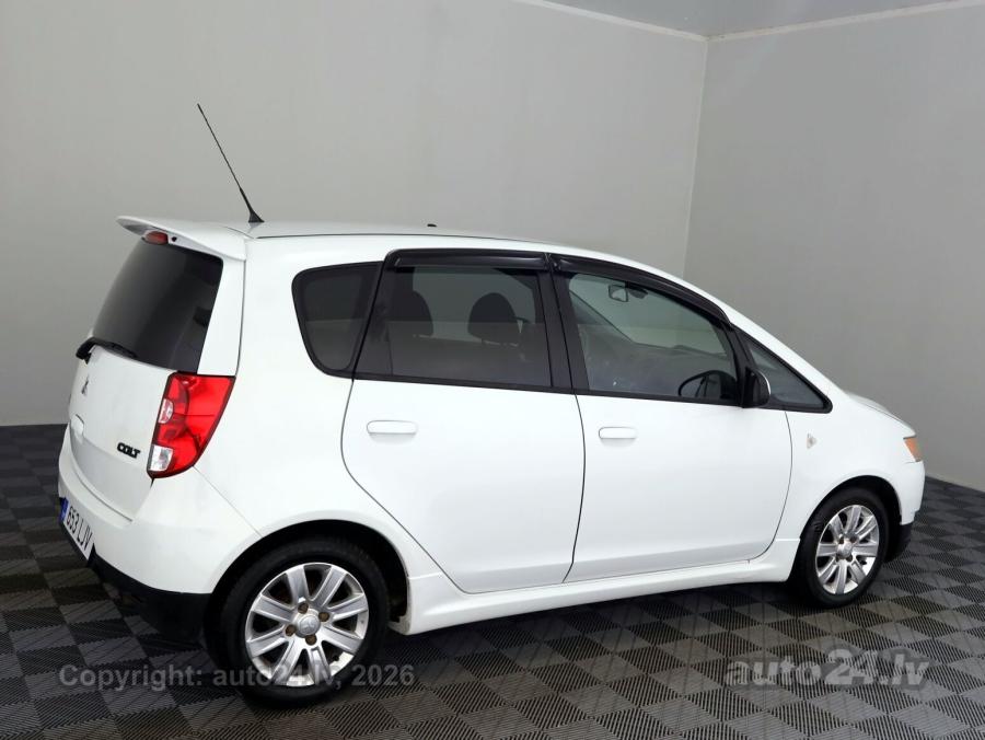 Balts Mitsubishi Colt 2010 Tallina, ar dzinēja tilpumu 1.30 L un nobraukumu 193 tūkst. km par 1499 €, foto 4 vietnē AUTOMOTO.COM.LV