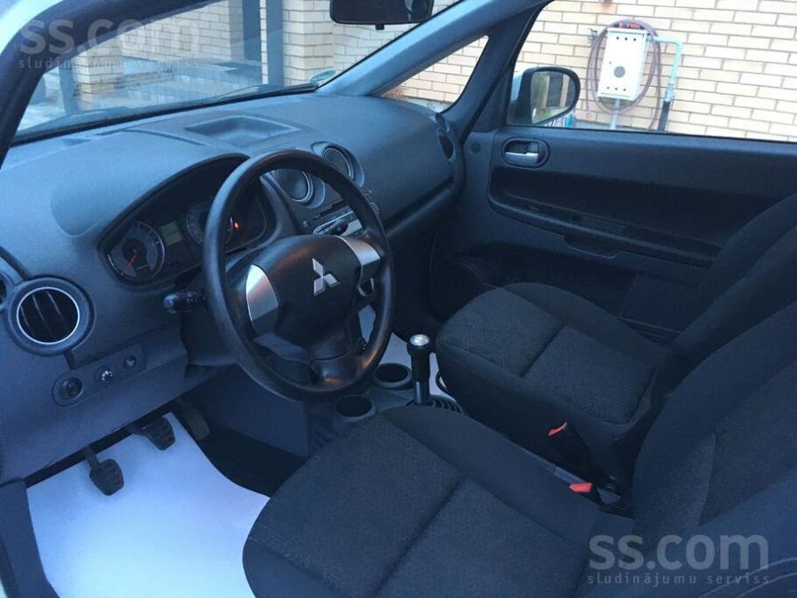 Balts Mitsubishi Colt 2013 Rīga, ar dzinēja tilpumu 1.10 L un nobraukumu 0 tūkst. km par 3650 €, foto 12 vietnē AUTOMOTO.COM.LV