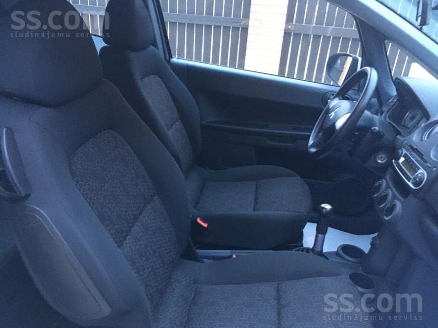 Balts Mitsubishi Colt 2013 Rīga, ar dzinēja tilpumu 1.10 L un nobraukumu 0 tūkst. km par 3650 €, foto 19 vietnē AUTOMOTO.COM.LV