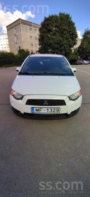 Balts Mitsubishi Colt 2012 Rīga, ar dzinēja tilpumu 1.10 L un nobraukumu 190 tūkst. km par 2000 €, foto 4 vietnē AUTOMOTO.COM.LV