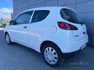 White Mitsubishi Colt 2012 in Kuressaare, with an engine capacity of 1.10 L and mileage of 165 thousand km for 2850 €, photo 5 on AUTOMOTO.COM.LV