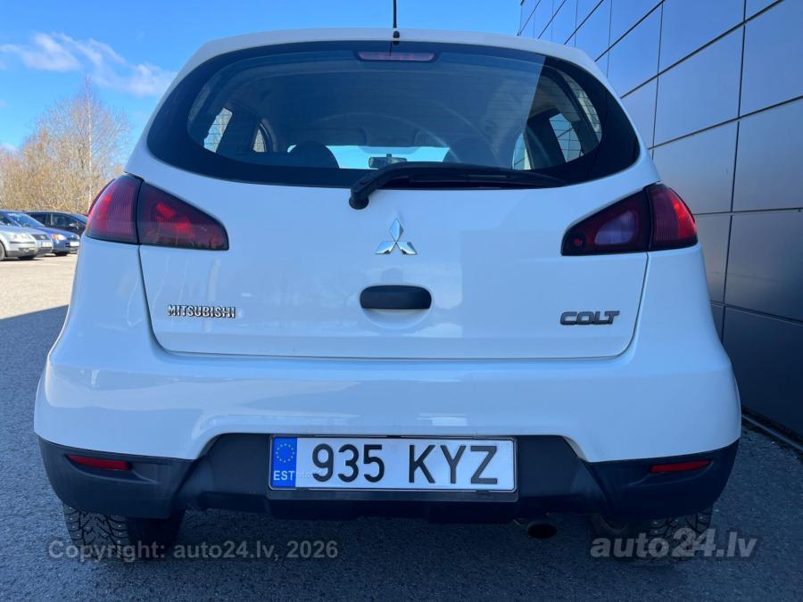 White Mitsubishi Colt 2012 in Kuressaare, with an engine capacity of 1.10 L and mileage of 165 thousand km for 2850 €, photo 6 on AUTOMOTO.COM.LV