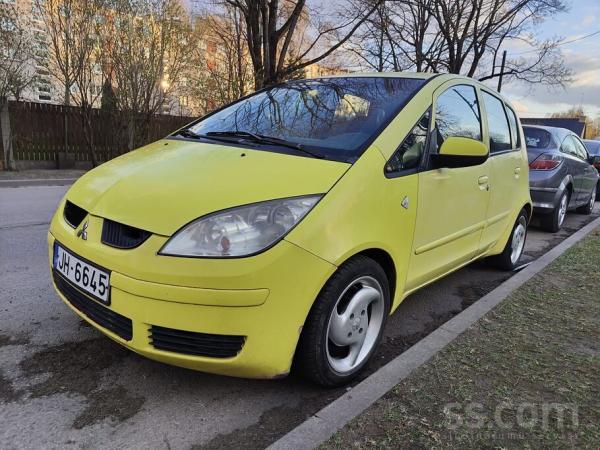 Желтый Мицубиси Кольт 2006 в Рига, объемом двигателя 1.10 л и пробегом 0 тыс. км за 350 €, фото 1 на AUTOMOTO.COM.LV