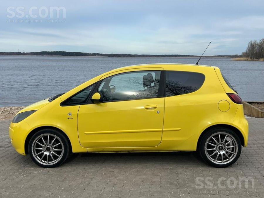 Yellow Mitsubishi Colt 2008 in Riga, with an engine capacity of 1.30 L and mileage of 221 thousand km for 2490 €, photo 1 on AUTOMOTO.COM.LV