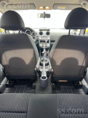 Yellow Mitsubishi Colt 2008 in Riga, with an engine capacity of 1.30 L and mileage of 221 thousand km for 2490 €, photo 6 on AUTOMOTO.COM.LV