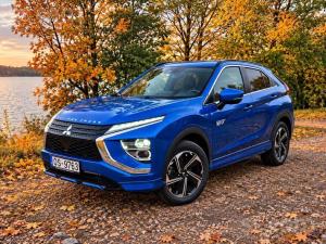 Zils Mitsubishi Eclipse 2022 Rīga, ar dzinēja tilpumu 2.40 L un nobraukumu 66 tūkst. km par 22990 €, foto 1 vietnē AUTOMOTO.COM.LV