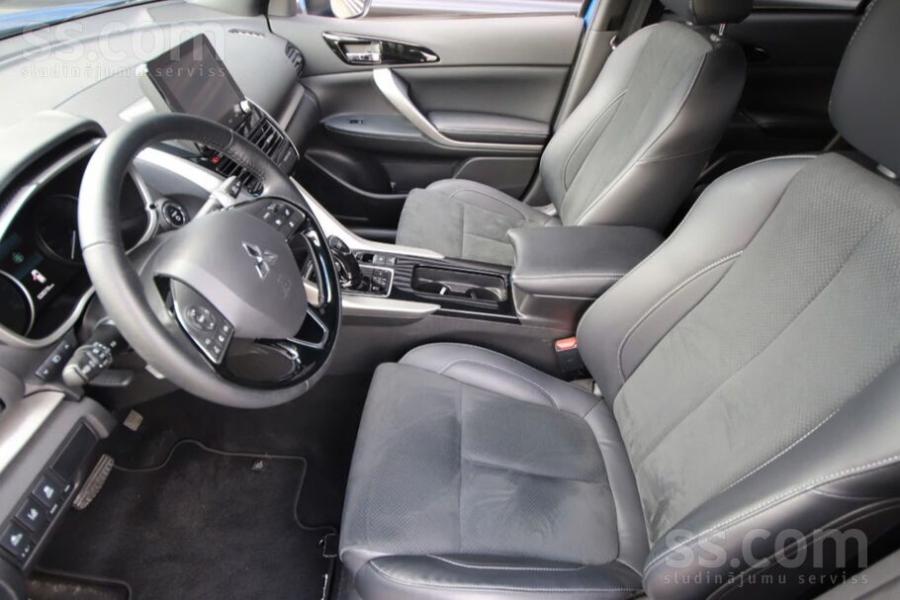 Zils Mitsubishi Eclipse 2022 Rīga, ar dzinēja tilpumu 2.40 L un nobraukumu 66 tūkst. km par 22990 €, foto 8 vietnē AUTOMOTO.COM.LV