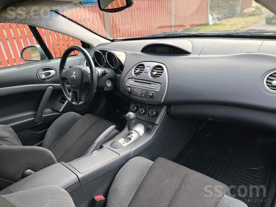 Mitsubishi Eclipse 2006 Cēsis, ar dzinēja tilpumu 2.40 L un nobraukumu 160 tūkst. km par 3190 €, foto 2 vietnē AUTOMOTO.COM.LV