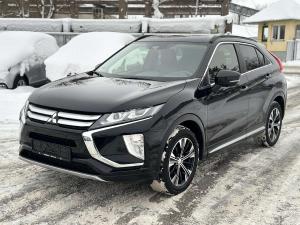 Black Mitsubishi Eclipse Cross 2018 in Telschi, with an engine capacity of 1.50 L and mileage of 138 thousand km for 17800 €, photo 5 on AUTOMOTO.COM.LV