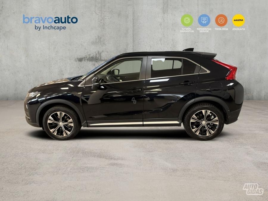 Black Mitsubishi Eclipse Cross 2018 in Vilnius, with an engine capacity of 1.50 L and mileage of 88 thousand km for 17000 €, photo 3 on AUTOMOTO.COM.LV