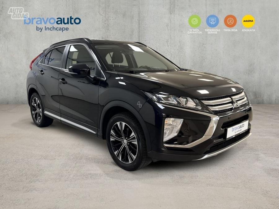 Black Mitsubishi Eclipse Cross 2018 in Vilnius, with an engine capacity of 1.50 L and mileage of 88 thousand km for 17000 €, photo 7 on AUTOMOTO.COM.LV