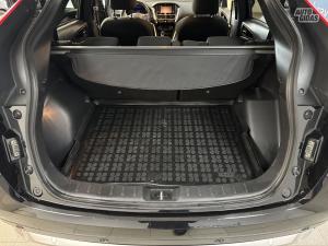 Black Mitsubishi Eclipse Cross 2018 in Vilnius, with an engine capacity of 1.50 L and mileage of 88 thousand km for 17000 €, photo 24 on AUTOMOTO.COM.LV