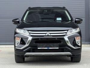 Black Mitsubishi Eclipse Cross 2018 in Siauliai, with an engine capacity of 1.50 L and mileage of 151 thousand km for 12290 €, photo 3 on AUTOMOTO.COM.LV