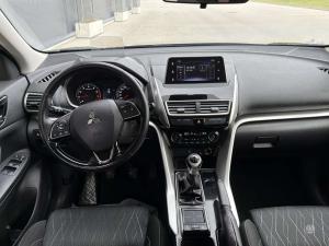 Black Mitsubishi Eclipse Cross 2018 in Siauliai, with an engine capacity of 1.50 L and mileage of 151 thousand km for 12290 €, photo 20 on AUTOMOTO.COM.LV