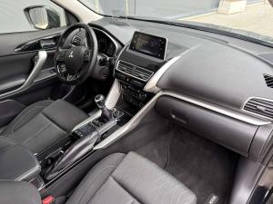 Black Mitsubishi Eclipse Cross 2018 in Siauliai, with an engine capacity of 1.50 L and mileage of 151 thousand km for 12290 €, photo 23 on AUTOMOTO.COM.LV