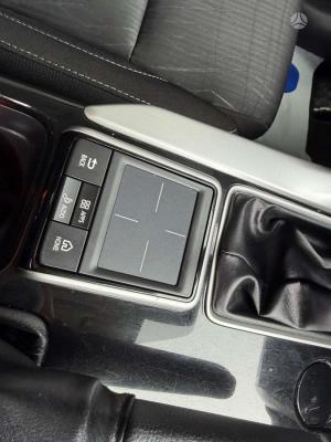 Black Mitsubishi Eclipse Cross 2018 in Siauliai, with an engine capacity of 1.50 L and mileage of 151 thousand km for 12290 €, photo 24 on AUTOMOTO.COM.LV