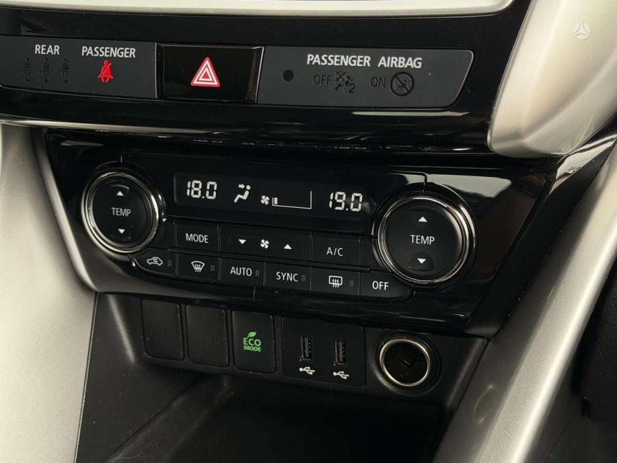 Black Mitsubishi Eclipse Cross 2018 in Siauliai, with an engine capacity of 1.50 L and mileage of 151 thousand km for 12290 €, photo 25 on AUTOMOTO.COM.LV