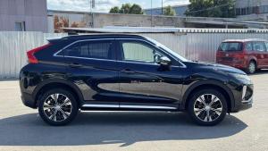 Melns Mitsubishi Eclipse Cross 2018 Telšiai, ar dzinēja tilpumu 1.50 L un nobraukumu 138 tūkst. km par 14900 €, foto 11 vietnē AUTOMOTO.COM.LV