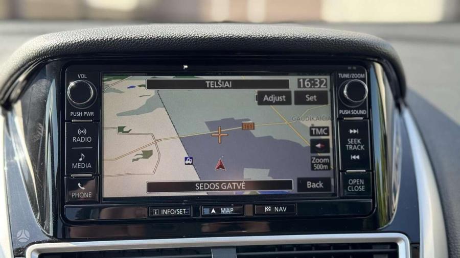 Melns Mitsubishi Eclipse Cross 2018 Telšiai, ar dzinēja tilpumu 1.50 L un nobraukumu 138 tūkst. km par 14900 €, foto 23 vietnē AUTOMOTO.COM.LV
