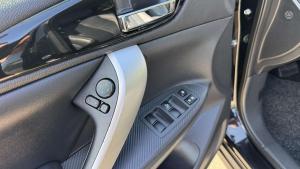 Melns Mitsubishi Eclipse Cross 2018 Telšiai, ar dzinēja tilpumu 1.50 L un nobraukumu 138 tūkst. km par 14900 €, foto 29 vietnē AUTOMOTO.COM.LV