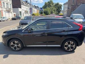 Black Mitsubishi Eclipse Cross 2018 in Klaipeda, with an engine capacity of 1.50 L and mileage of 113 thousand km for 13999 €, photo 4 on AUTOMOTO.COM.LV