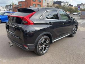 Black Mitsubishi Eclipse Cross 2018 in Klaipeda, with an engine capacity of 1.50 L and mileage of 113 thousand km for 13999 €, photo 12 on AUTOMOTO.COM.LV