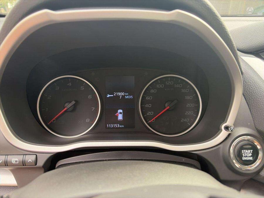 Black Mitsubishi Eclipse Cross 2018 in Klaipeda, with an engine capacity of 1.50 L and mileage of 113 thousand km for 13999 €, photo 28 on AUTOMOTO.COM.LV