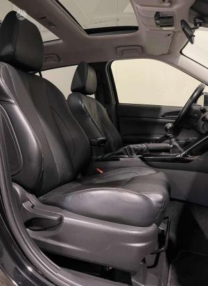 Melns Mitsubishi Eclipse Cross 2018 Klaipėda, ar dzinēja tilpumu 1.50 L un nobraukumu 113 tūkst. km par 13999 €, foto 13 vietnē AUTOMOTO.COM.LV
