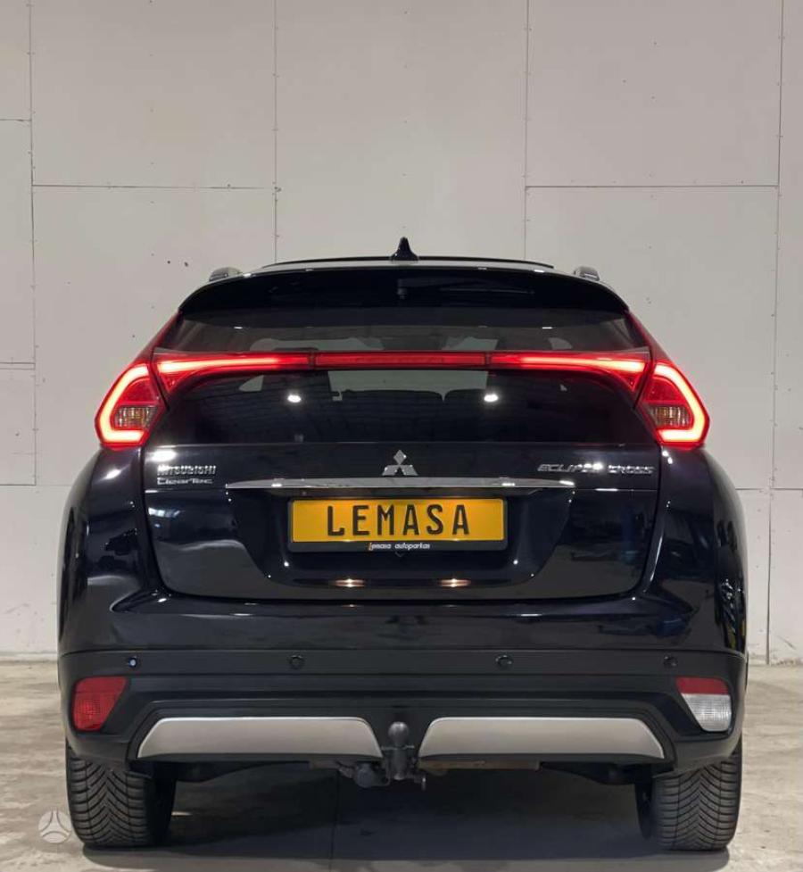 Melns Mitsubishi Eclipse Cross 2018 Klaipėda, ar dzinēja tilpumu 1.50 L un nobraukumu 113 tūkst. km par 13999 €, foto 14 vietnē AUTOMOTO.COM.LV