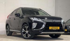 Melns Mitsubishi Eclipse Cross 2018 Klaipėda, ar dzinēja tilpumu 1.50 L un nobraukumu 113 tūkst. km par 13999 €, foto 26 vietnē AUTOMOTO.COM.LV