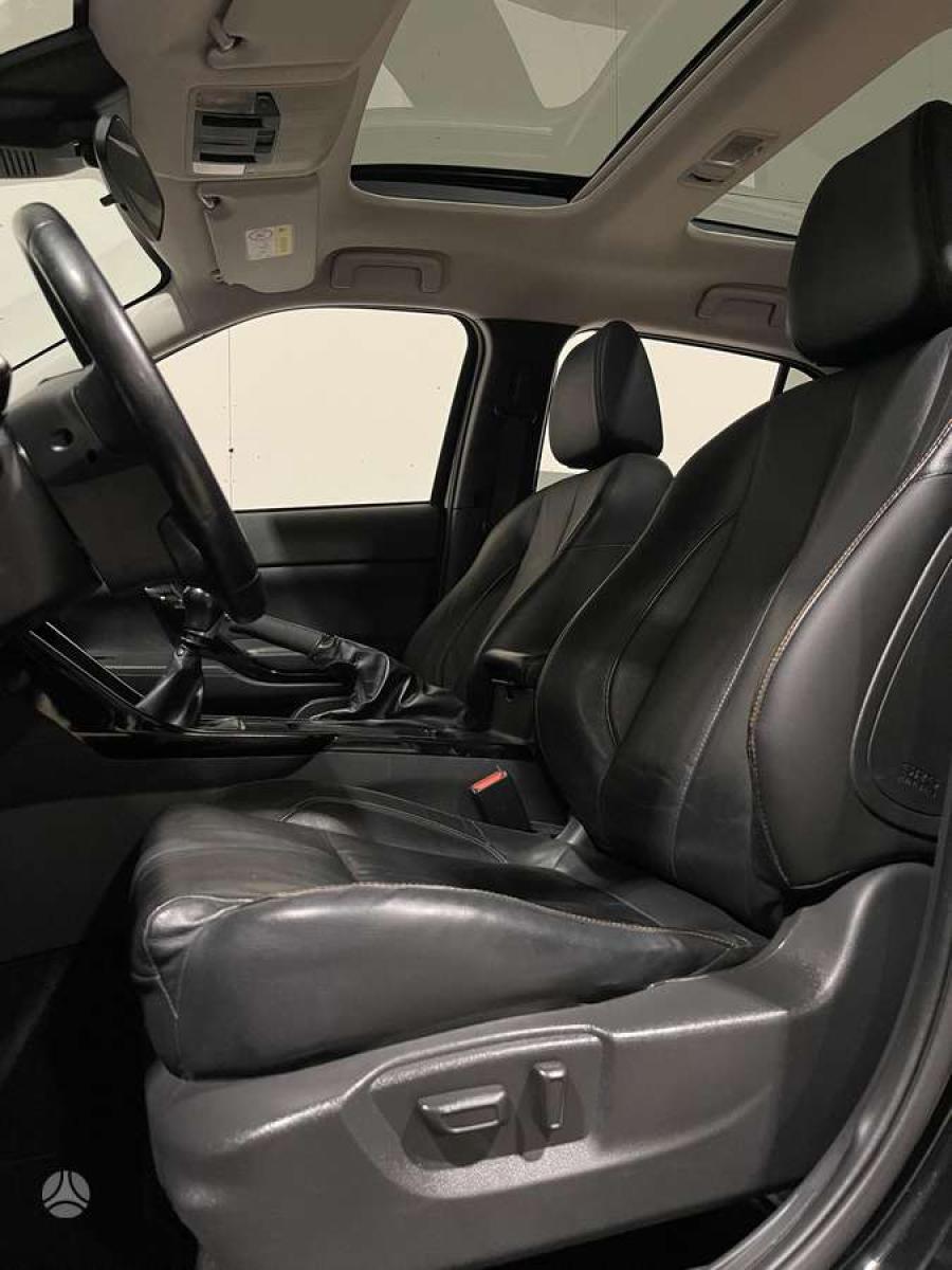 Melns Mitsubishi Eclipse Cross 2018 Klaipėda, ar dzinēja tilpumu 1.50 L un nobraukumu 113 tūkst. km par 13999 €, foto 31 vietnē AUTOMOTO.COM.LV