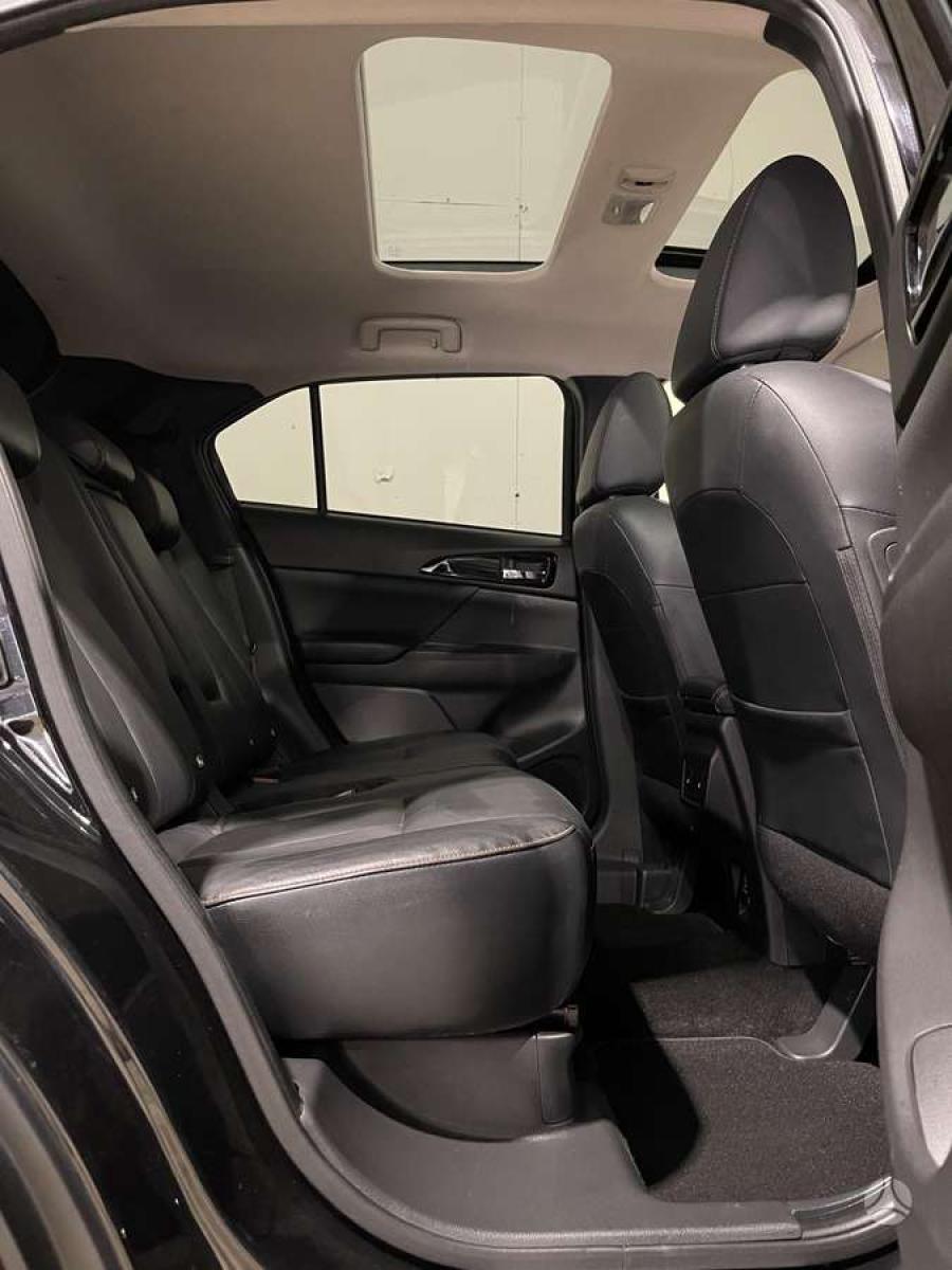Melns Mitsubishi Eclipse Cross 2018 Klaipėda, ar dzinēja tilpumu 1.50 L un nobraukumu 113 tūkst. km par 13999 €, foto 33 vietnē AUTOMOTO.COM.LV