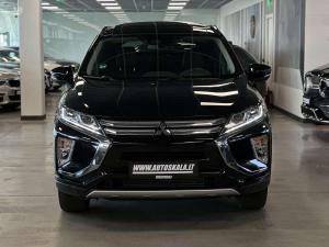 Melns Mitsubishi Eclipse Cross 2019 Klaipėda, ar dzinēja tilpumu 2.27 L un nobraukumu 172 tūkst. km par 18250 €, foto 2 vietnē AUTOMOTO.COM.LV