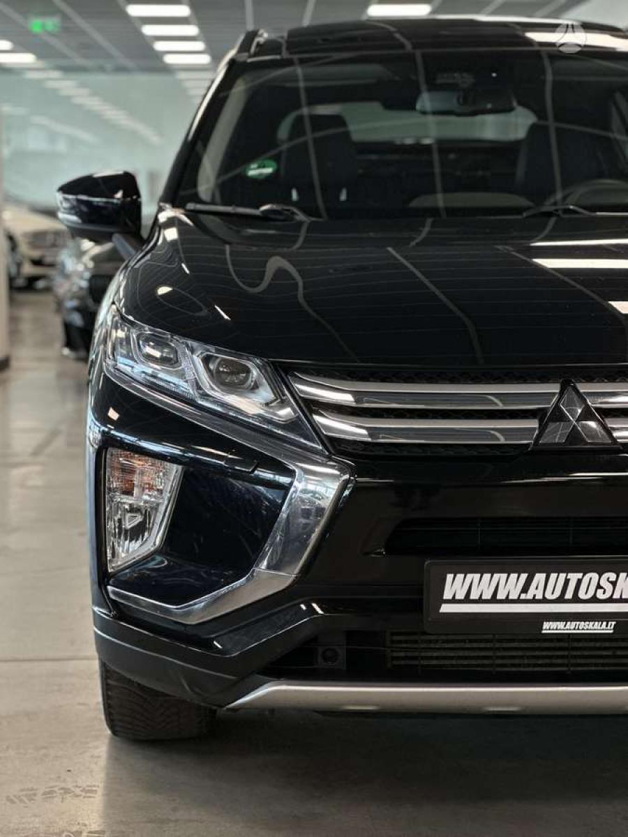 Melns Mitsubishi Eclipse Cross 2019 Klaipėda, ar dzinēja tilpumu 2.27 L un nobraukumu 172 tūkst. km par 18250 €, foto 33 vietnē AUTOMOTO.COM.LV