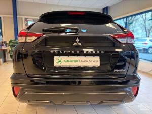 Black Mitsubishi Eclipse Cross 2022 in Kaunas, with an engine capacity of 2.40 L and mileage of 45 thousand km for 23379 €, photo 5 on AUTOMOTO.COM.LV