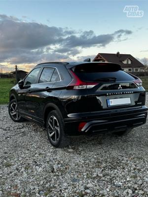 Melns Mitsubishi Eclipse Cross 2022 Klaipėda, ar dzinēja tilpumu 2.40 L un nobraukumu 63 tūkst. km par 21400 €, foto 6 vietnē AUTOMOTO.COM.LV