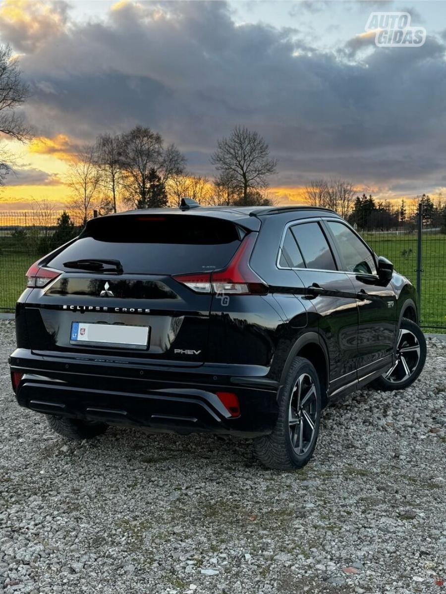 Melns Mitsubishi Eclipse Cross 2022 Klaipėda, ar dzinēja tilpumu 2.40 L un nobraukumu 63 tūkst. km par 21400 €, foto 10 vietnē AUTOMOTO.COM.LV