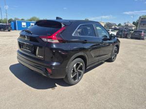 Melns Mitsubishi Eclipse Cross 2022 Šauļi, ar dzinēja tilpumu 2.36 L un nobraukumu 40 tūkst. km par 16900 €, foto 5 vietnē AUTOMOTO.COM.LV