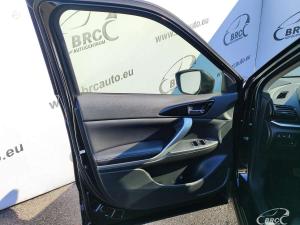 Black Mitsubishi Eclipse Cross 2022 in Klaipeda, with an engine capacity of 1.50 L and mileage of 35 thousand km for 13900 €, photo 21 on AUTOMOTO.COM.LV