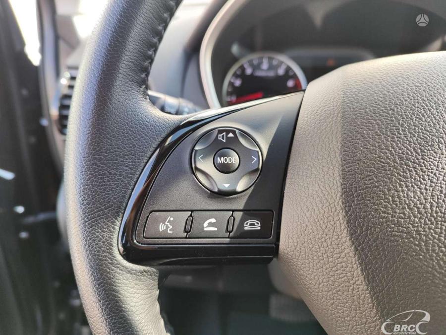 Black Mitsubishi Eclipse Cross 2022 in Klaipeda, with an engine capacity of 1.50 L and mileage of 35 thousand km for 13900 €, photo 29 on AUTOMOTO.COM.LV