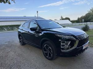 Melns Mitsubishi Eclipse Cross 2023 Kauņa, ar dzinēja tilpumu 2.36 L un nobraukumu 93 tūkst. km par 20390 €, foto 4 vietnē AUTOMOTO.COM.LV