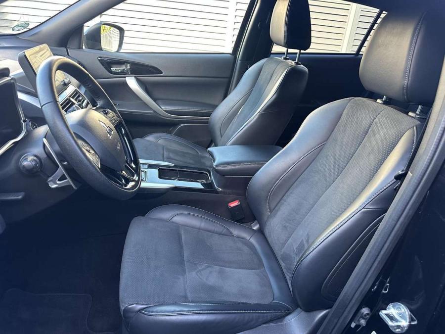 Melns Mitsubishi Eclipse Cross 2023 Kauņa, ar dzinēja tilpumu 2.36 L un nobraukumu 93 tūkst. km par 20390 €, foto 16 vietnē AUTOMOTO.COM.LV