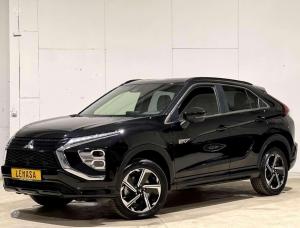 Black Mitsubishi Eclipse Cross 2024 in Klaipeda, with an engine capacity of 2.36 L and mileage of 46 thousand km for 23700 €, photo  on AUTOMOTO.COM.LV
