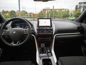 Melns Mitsubishi Eclipse Cross 2024 Viļņa, ar dzinēja tilpumu 2.36 L un nobraukumu 97 tūkst. km par 21250 €, foto 14 vietnē AUTOMOTO.COM.LV