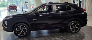 Black Mitsubishi Eclipse Cross 2024 in Siauliai, with an engine capacity of 2.36 L and mileage of 92 thousand km for 21900 €, photo 7 on AUTOMOTO.COM.LV